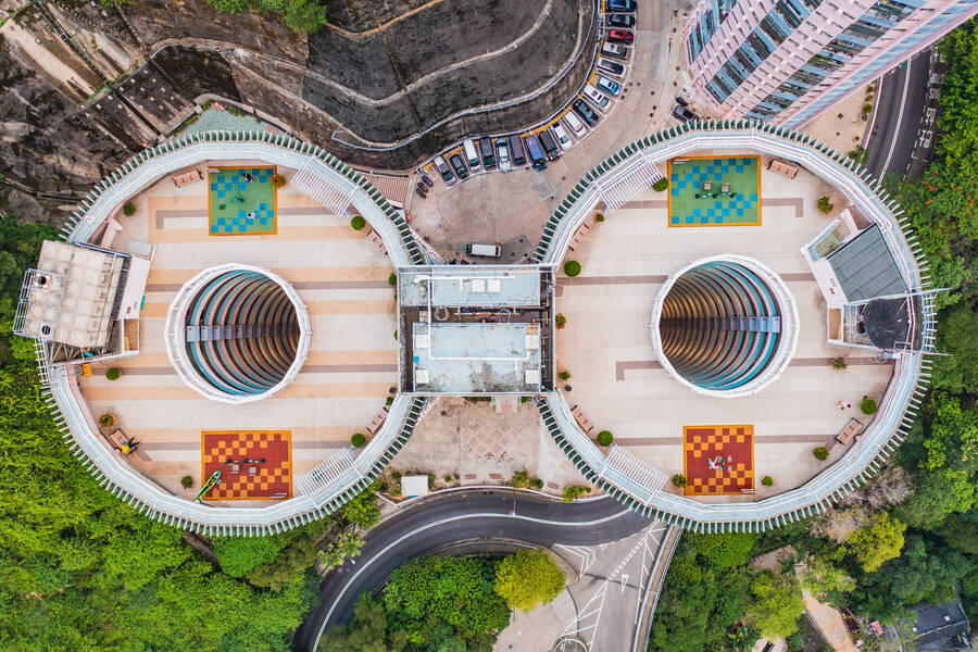 Magic 98 Listen Live - WMGN, 98.1 MHz FM, Madison, United States ...