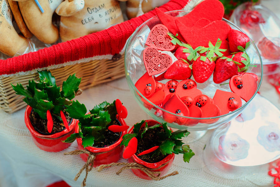 J98 The Boot Listen Live - KTJJ, Farmington, United States | Online ...