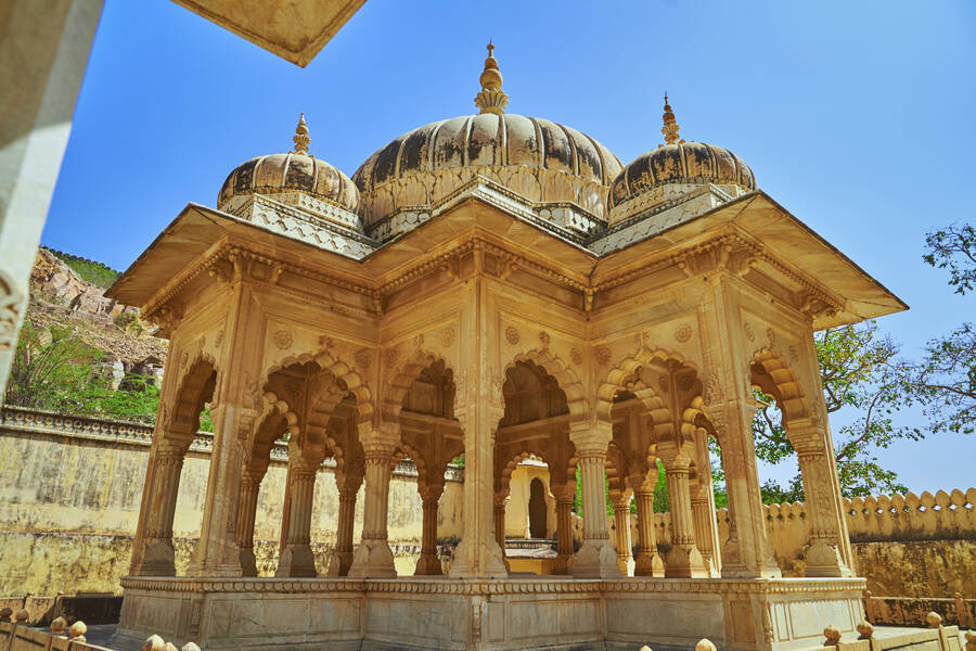 Hit FM Listen Live - 88.7 MHz FM, Beijing, China | Online Radio Box