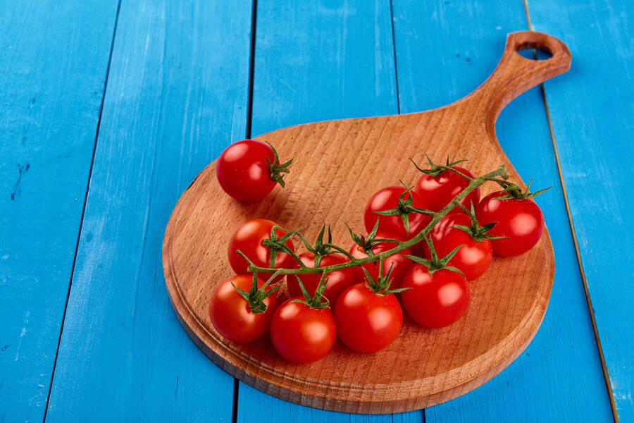 Cosmopolitan FM streaming - 90.4 MHz FM, Jakarta, Indonesia | Online ...