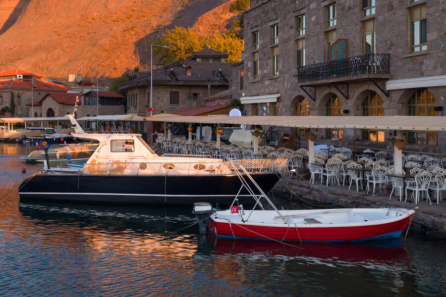 Rock 105 - 105.1 WKLC-FM Listen Live - Saint Albans, United States ...