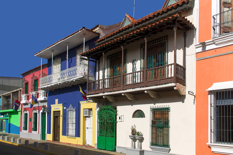 KTSA 550 AM Listen Live - 107.1 MHz FM, San Antonio, United States ...