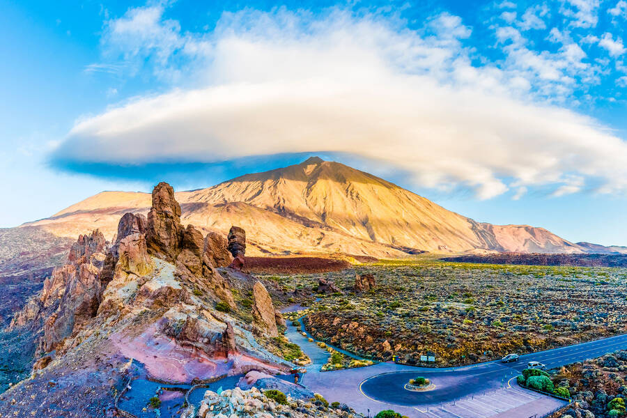 WRIU 90.3 FM Listen Live - Kingston, United States | Online Radio Box