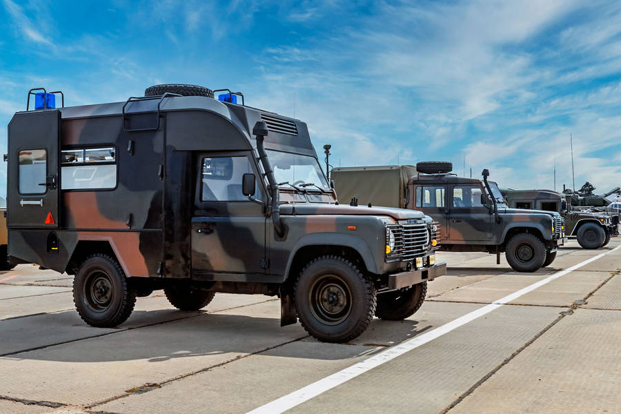 Hot Talk WRNN Listen Live - 99.5 MHz FM, Horry, United States | Online ...