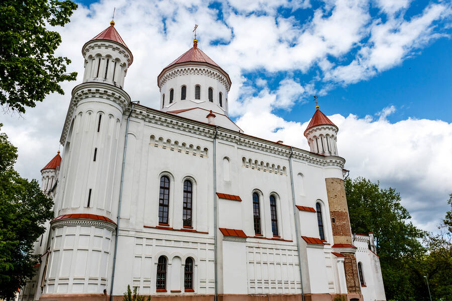 WEEU Listen Live - 830 kHz AM, Reading, United States | Online Radio Box