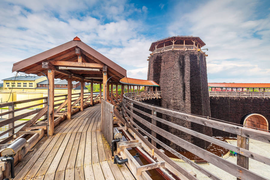 Online Radio Box - listen to the radio online for free