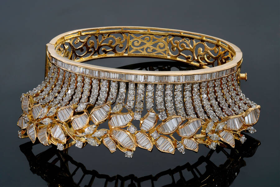 Hitz FM Listen Live - 103.9 MHz FM, Accra, Ghana | Online Radio Box